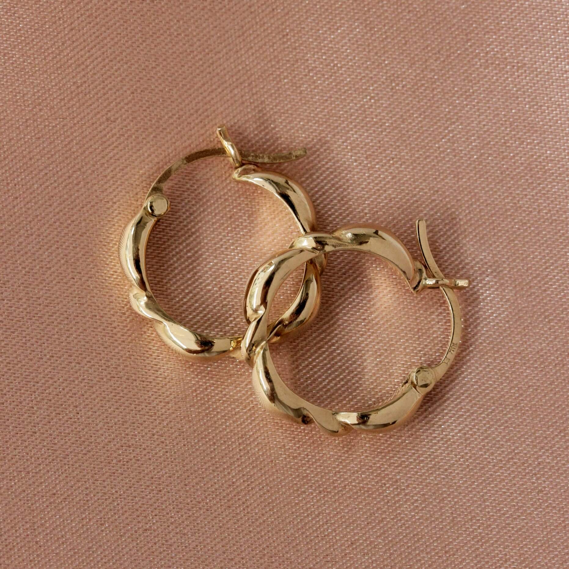 She-Ra Jewelry | עגילי וינטאג' מזהב