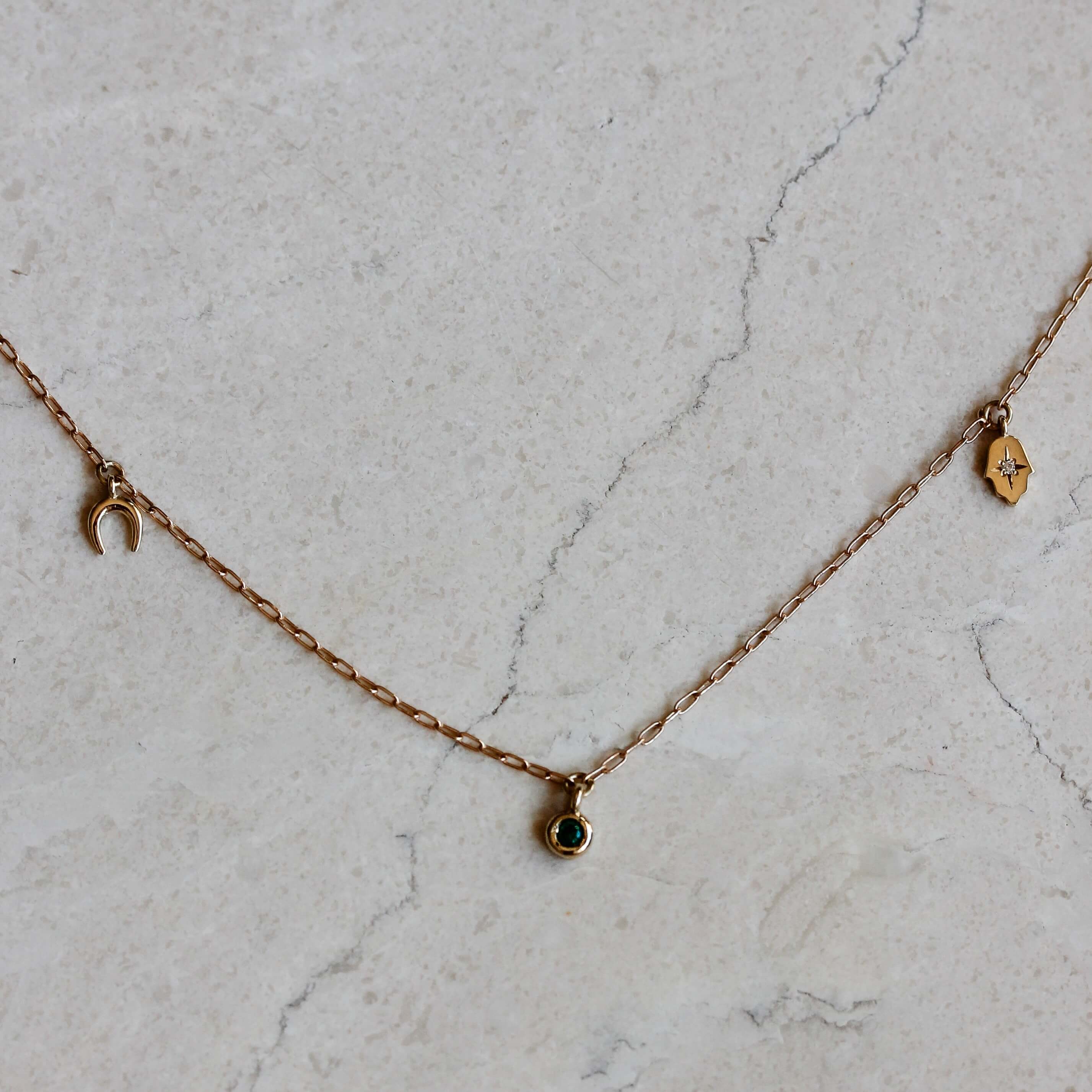 שרשרת פרסונה 3 תליונים זהב 14K – She-Ra Jewelry