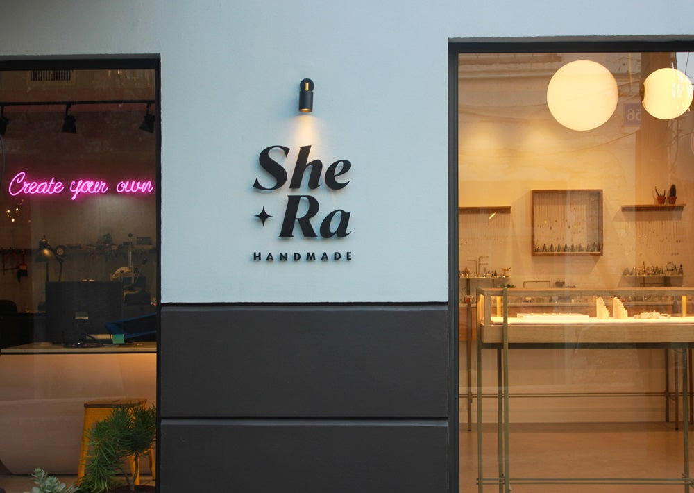Midnight – She-Ra Jewelry
